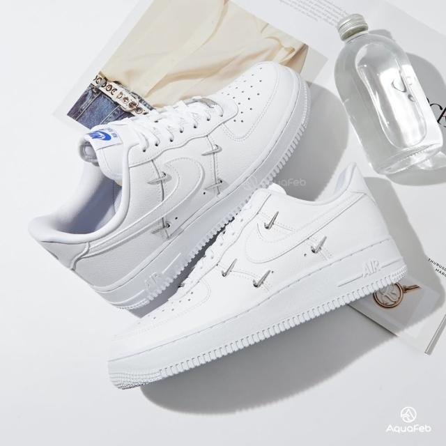 【NIKE 耐吉】Air Force 1 07 LX 女鞋 白色 AF1 四勾 銀色小勾 立體 運動 休閒鞋 CT1990-100 ...