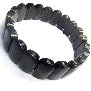 【小樂珠寶】頂級彼得石 手排手鍊少有大粒徑款KK81(提升自信開啟智慧招貴人)-momo購物網 - 好評推薦 - 2025年9月