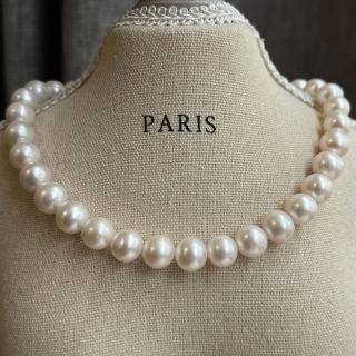 【KARAT】無核淡水 9-10 MM 滿串珍珠項鍊(近正圓微瑕)-momo購物網 - 好評推薦 - 2025年3月