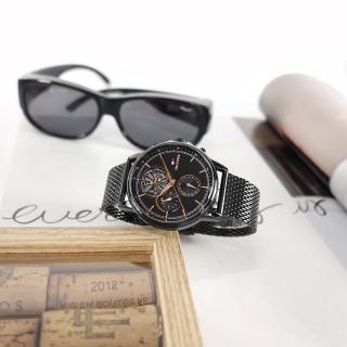 【Tommy Hilfiger】簡約三眼 休閒都會 礦石強化玻璃 星期日期 米蘭編織不鏽鋼手錶 鍍黑 44mm(1710610)-momo購物 ...