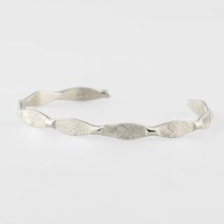 【agete】SV手環-momo購物網