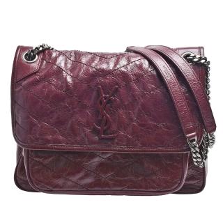 【YSL】經典NIKI系列同色金屬LOGO揉製小牛皮翻蓋肩/斜背包(中_酒紅色633158-6147)-momo購物網 - 好評推薦 ...